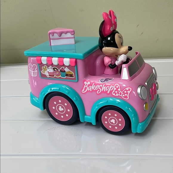 Toys | Disney Junior Minnie Mouse Bake Shop Cruiser Car Only No Remote ...